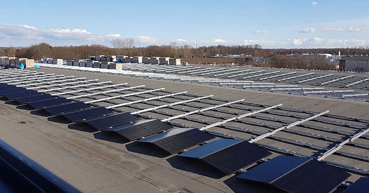 Boxon installerar solceller i Helsingborg